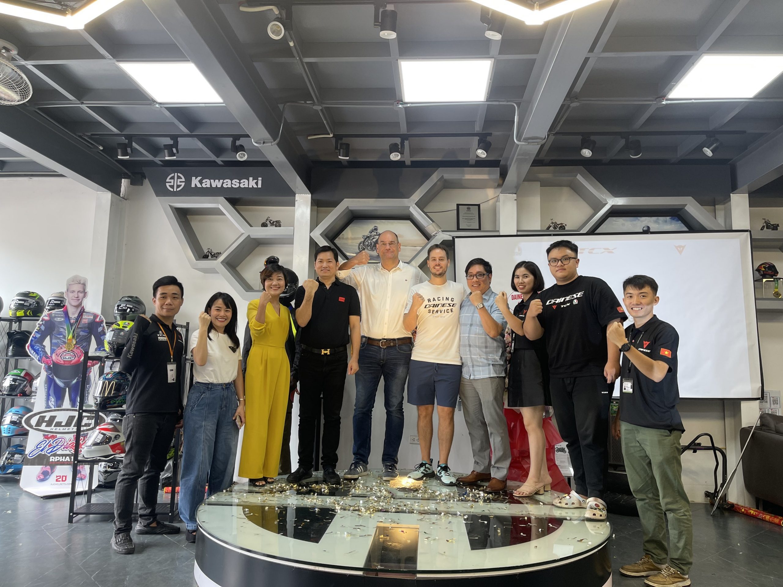 Trang chủ | AGV Việt Nam